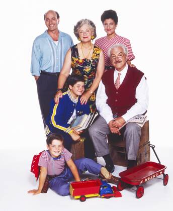 BROOKLYN BRIDGE, clockwise from top left: Peter Friedman, Marion Ross ...