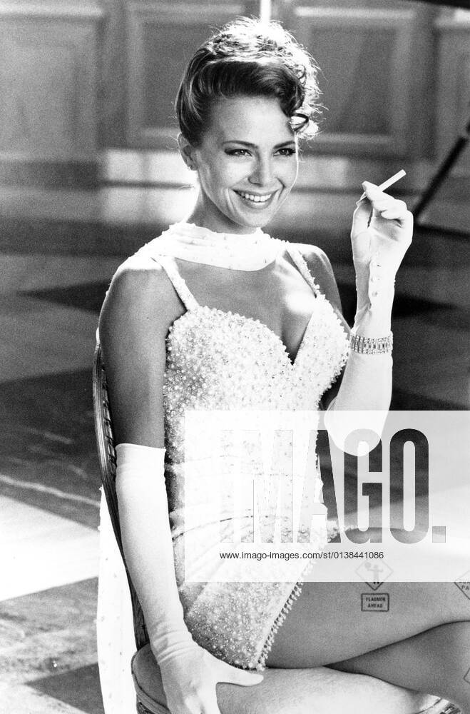 HOT SHOTS! PART DEUX, Brenda Bakke, 1993. ph: Bruce Birmelin TM & Copyright ? 20th Century Fox Film