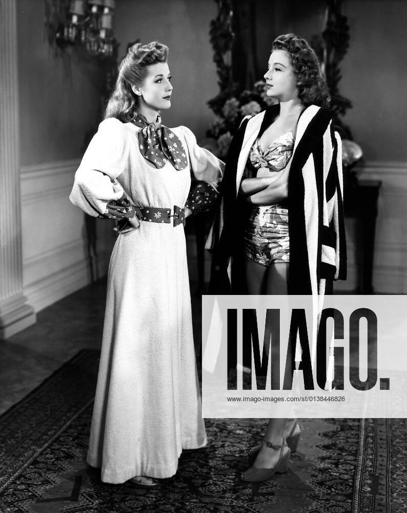 Nine Girls From Left Anita Louise Evelyn Keyes 1944 Ref Mbdnigi Ec060 Y