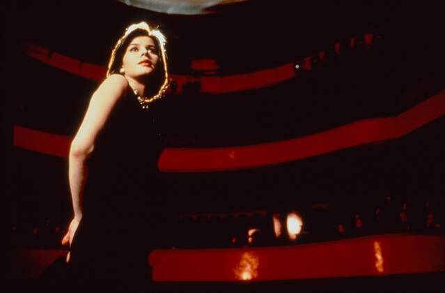 Irene Jacob Rouge