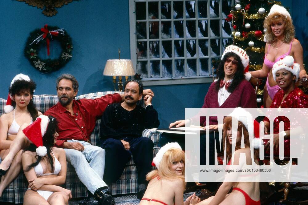 THE HOWARD STERN SHOW, on the couch in middle and right: Tommy Chong ...