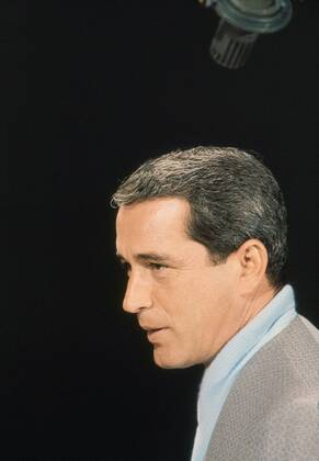 THE PERRY COMO SHOW (aka PERRY COMO S KRAFT MUSIC HALL), Perry Como ...