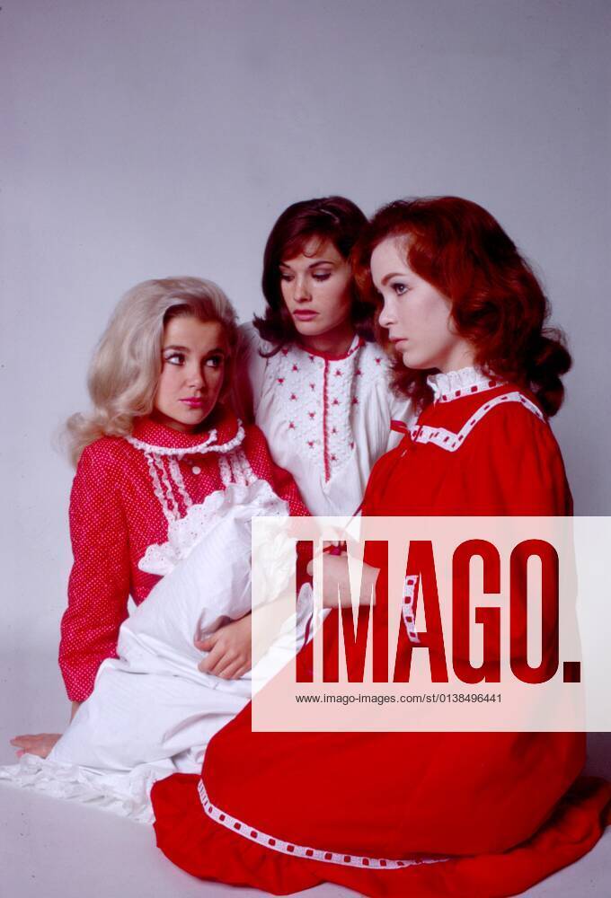 PETTICOAT JUNCTION, Gunilla Hutton, Lori Saunders, Linda Kaye Henning ...