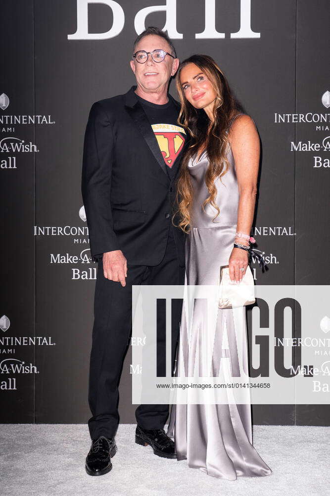 MIAMI, FL - NOVEMBER 6: Shareef Malnik and Gabrielle Anwar attend the ...