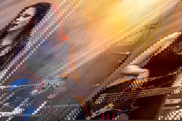 Mona Lindgren from Thundermother live in Ricklinger Bad Hannover, 03 08 ...