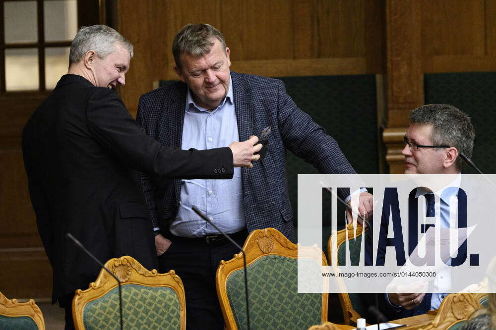 SjurÃ ° ur Skaale JF, Lars Loekke Rasmussen and Helgi Abrahamsen SP during a meeting in the