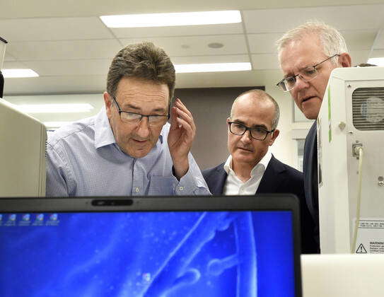 SCOTT MORRISON MODERNA PRESSER, Head of the Virus Identification Lab Dr ...