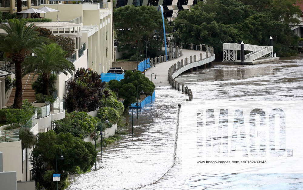 Floods Qld Flooded Scenes From Cbd In Brisbane Monday February 28