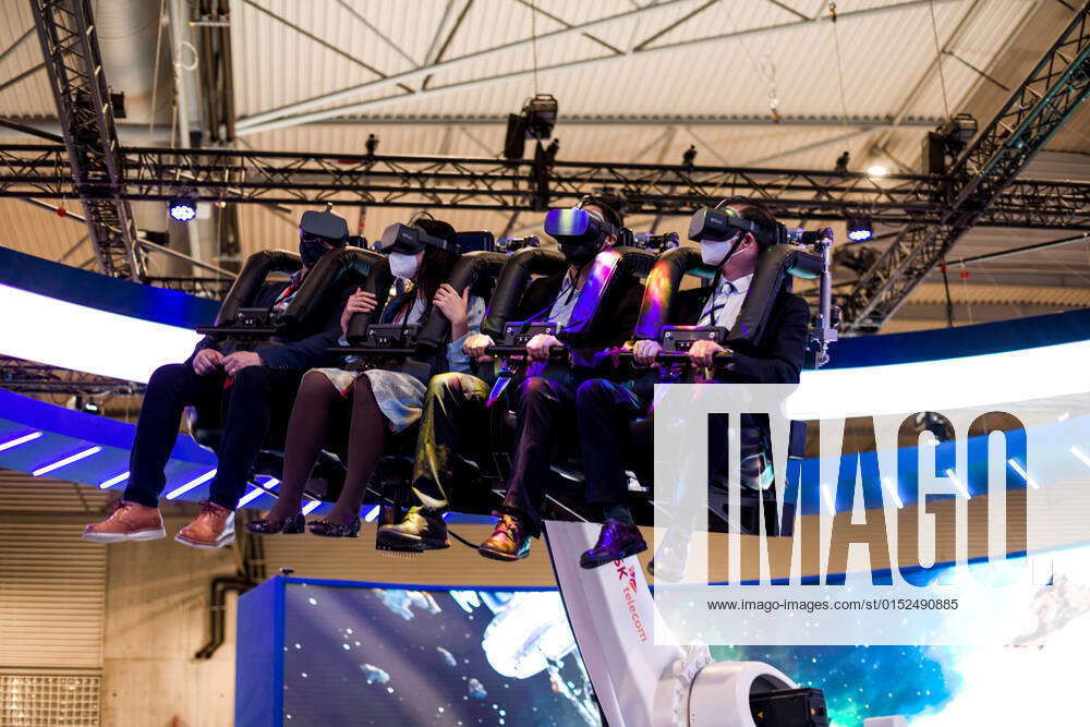 L Hospitalet de Llobregat, Catalonia, Spain: Visitors wearing mandatory ...