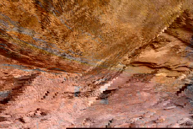 The Horse Collar Ruin is a 1000-year old Ancestral Puebloan cliff ...