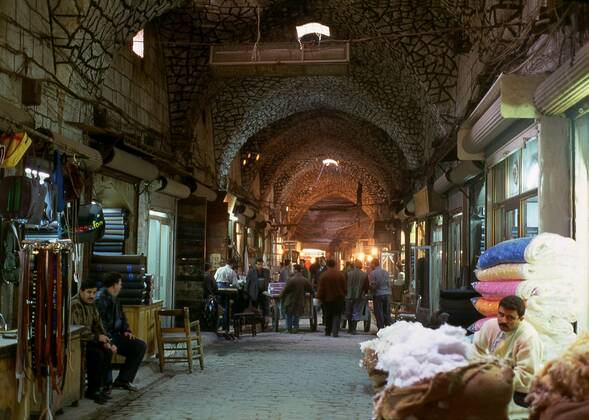 Aleppo s Great Bazaar (in Arabic, suq or souq ) as we know it today was ...