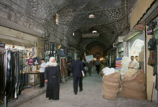 Aleppo s Great Bazaar as we know it today was rebuilt first by the ...