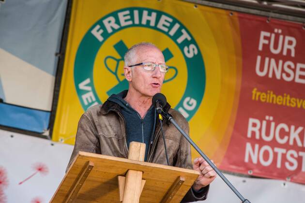 Munich, Bavaria, Germany: HANS-CHRISTIAN LANGE of die Linke s Aufstehen ...