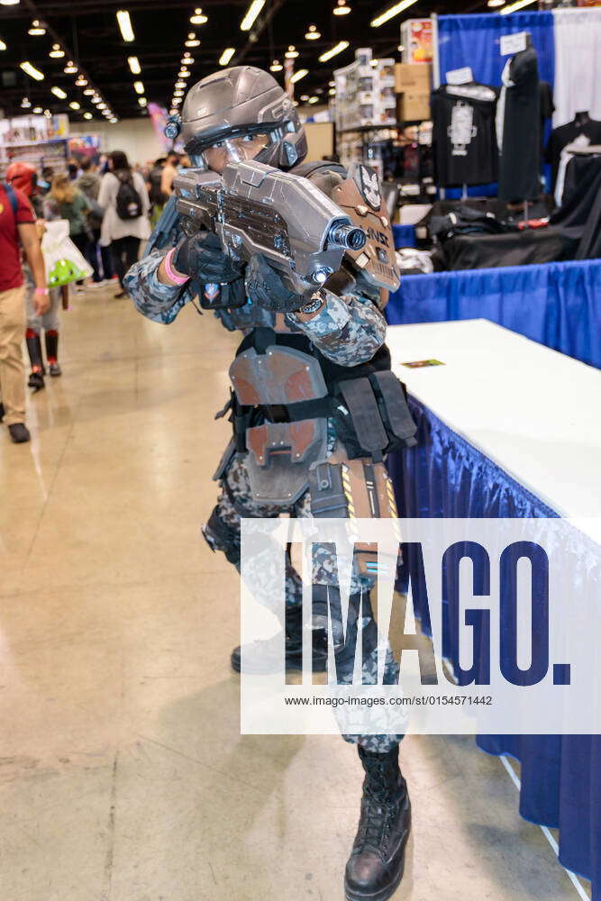 April 2, 2022: Halo Cosplay at Wondercon on Saturday April 2, 2022 in ...