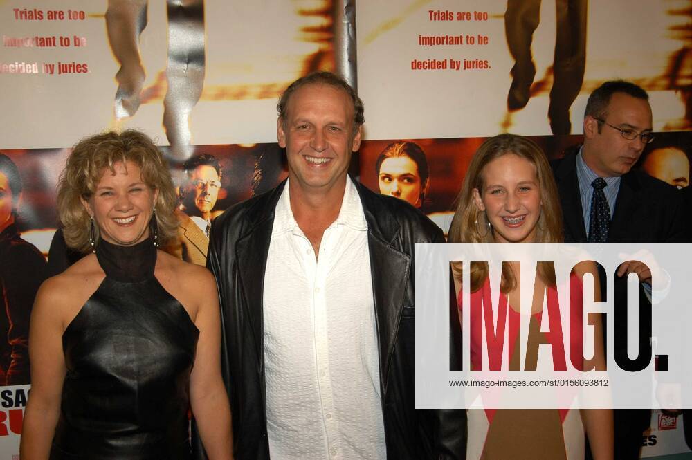Nick Searcy, wife Leslie Riley and daughter at The World Premiere of ...