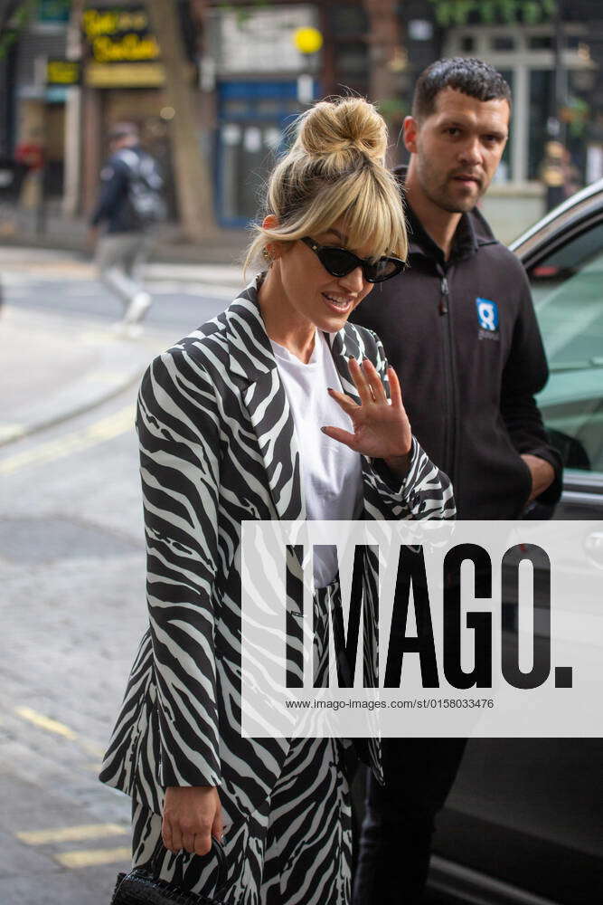 London, England, United Kingdom: Singer, dancer and radio host ASHLEY ...