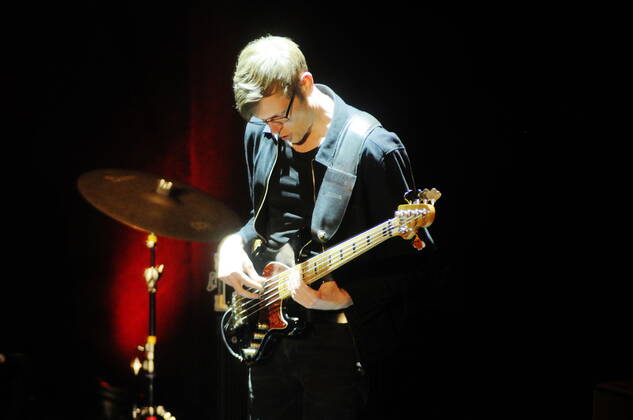 Der deutsche Jazz-Bassist Thomas Stieger beim Klavier-Festival Ruhr ...