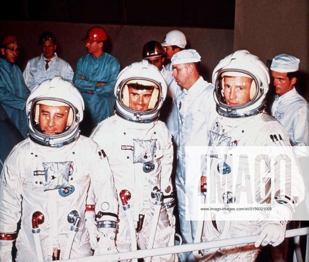 Apollo 204 crew (September 30, 1966) First Apollo crew. From left ...