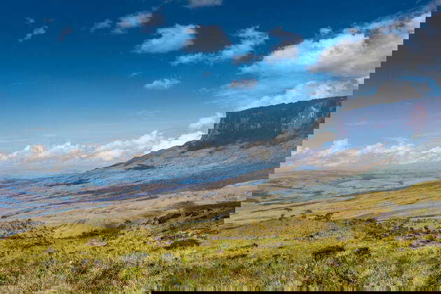 Trail down from the plateau Roraima passes under a falls - Venezuela ...