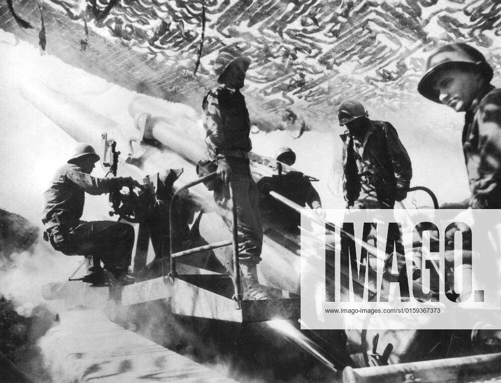 American artillery blast German positions in the San Vittore area ...