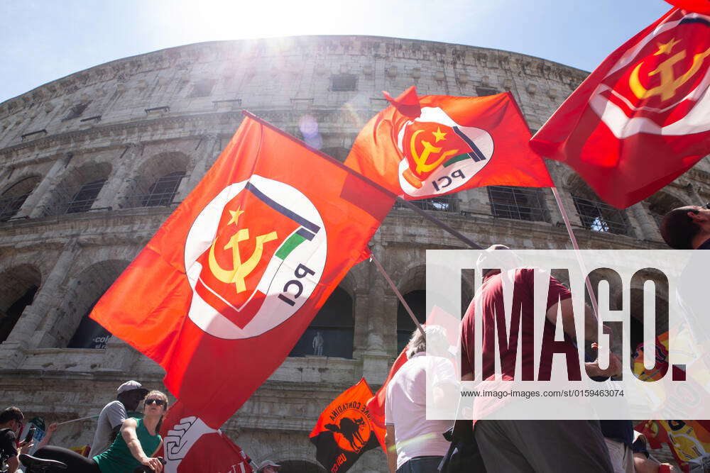 Italy: General strike against war in Ukraine Demonstration in Rome ...