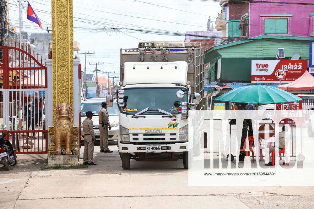 Thailand: Thai-Cambodian border checkpoint reopens after closure to ...