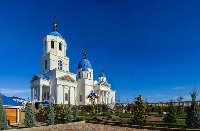 Holy Protection Monastery in Marinovka village, Ukraine, Marinovka ...