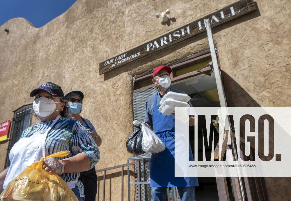 USA: From left, Audrey Martinez, Laurie Sandoval and Joseph Abeyta ...