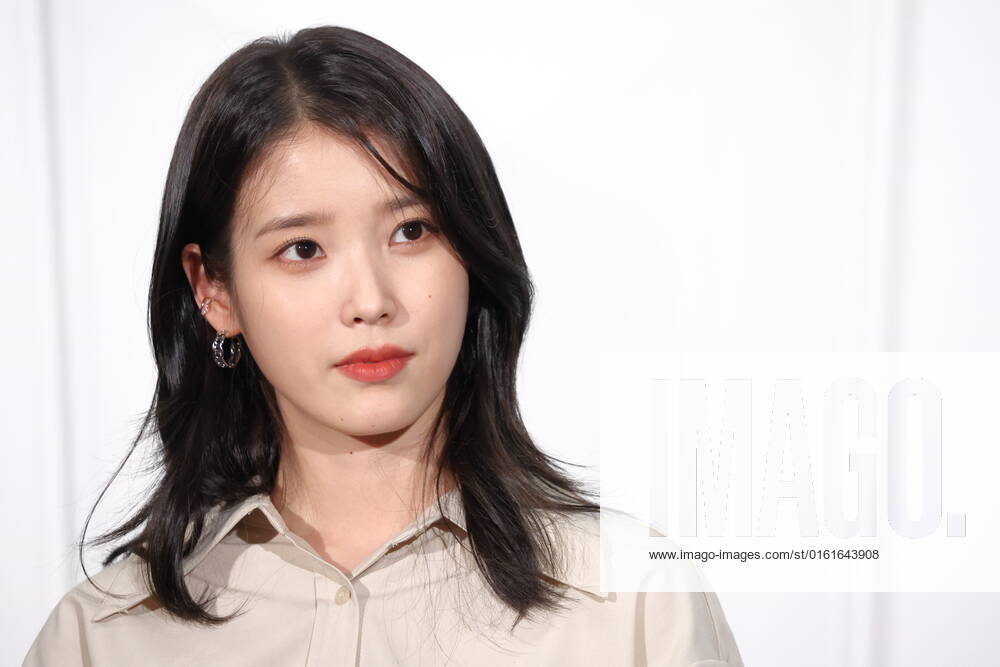 Lee Ji Eun Iu Attends The Stage Greeting Event For Broker On June 26 2022 In Tokyo Japan