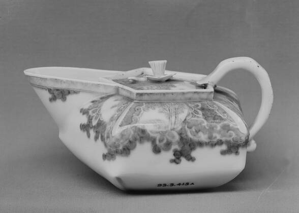 Teapot 1820 Japan. Teapot. Japan. 1820. White porcelain decorated in ...