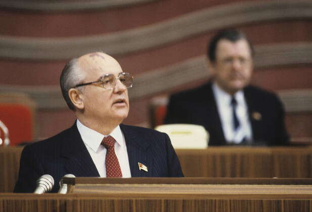 3rd Extraordinary Congress of People s Deputies of USSR 8218784 12.03. ...