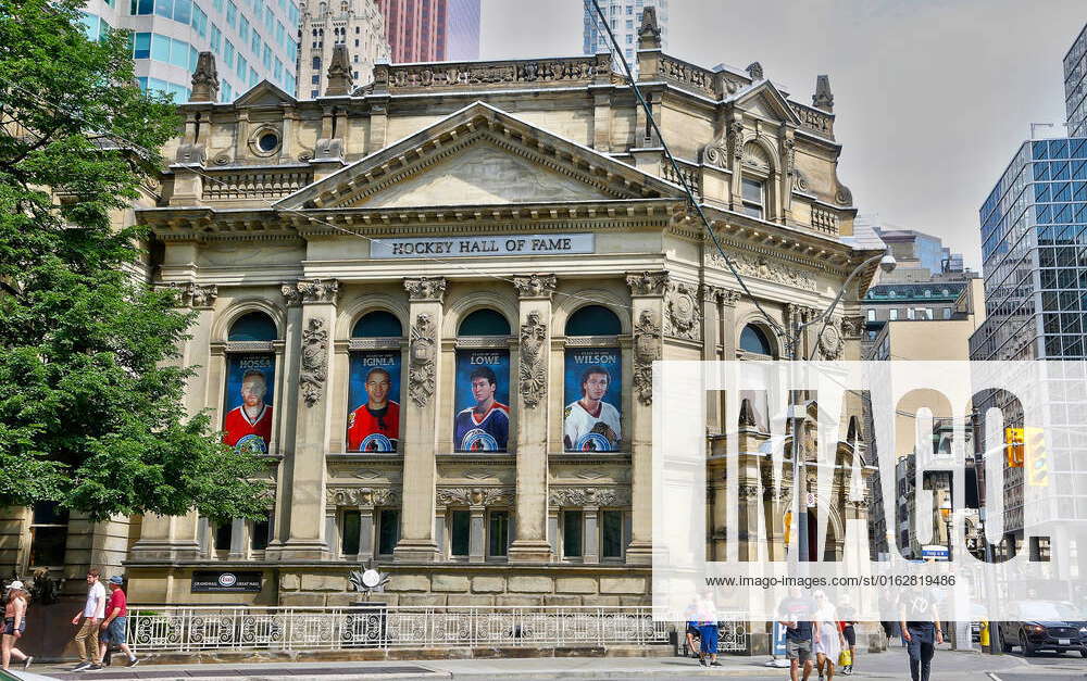 Daily Life In Toronto, Canada Hockey Hall of Fame building in Toronto ...