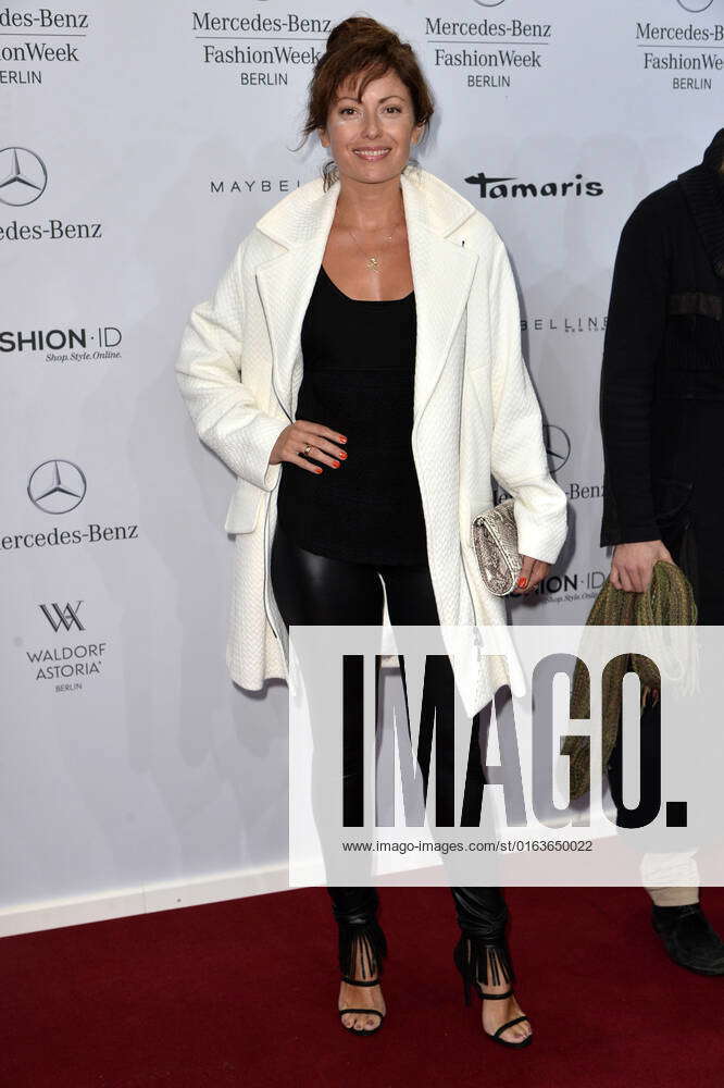 MBFW Laurel Fashion Show Berlin Caroline Weber AT The Laurel Fashion ...