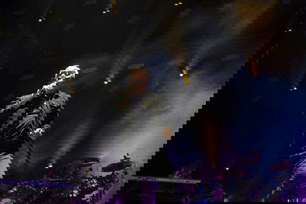 Simple Minds Concert In Santander Jim Kerr singer of the Scottish group ...