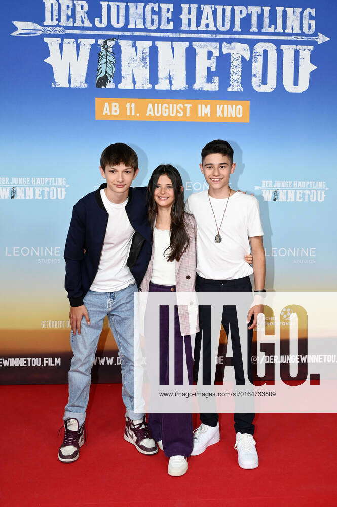 Milo Haaf, Lola Linnea Padotzke and Mika Ullritz at the premiere of the ...