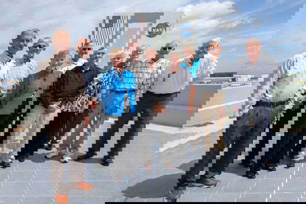 NASA and contractor employees who were working at NASAs Kennedy Space ...