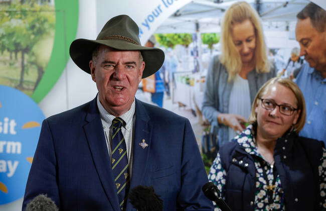 MARK FURNER EKKA PRESSER, Queensland Minister for Agricultural Industry ...