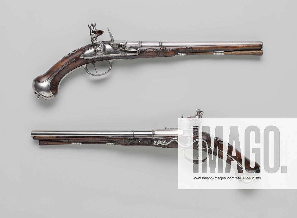 Flint gun from Cornelis Tromp. One of a couple Nijmegen flint guns with ...