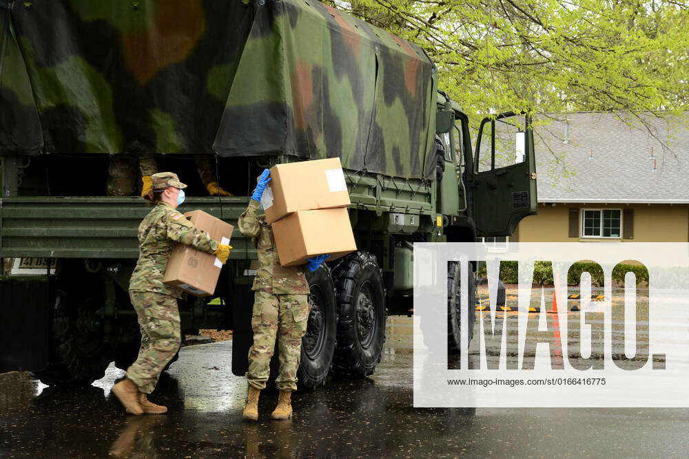 Oregon Army National Guard Sgt. Krystle Marchell and Private 1st Class ...