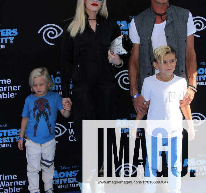 Gwen Stefani, Gavin Rossdale with Kingston Rossdale and Zuma Rossdale at the Monsters University