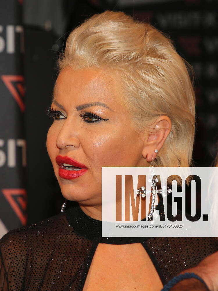 Österreichische Reality-TV Star Ginger Costello-Wollersheim auf der 23.Erotikmesse Venus