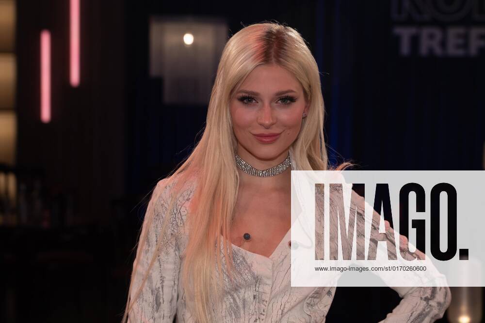 Marie REIM, Saengerin, Portraet, Portrait, Portrait, Angeschnittenes ...