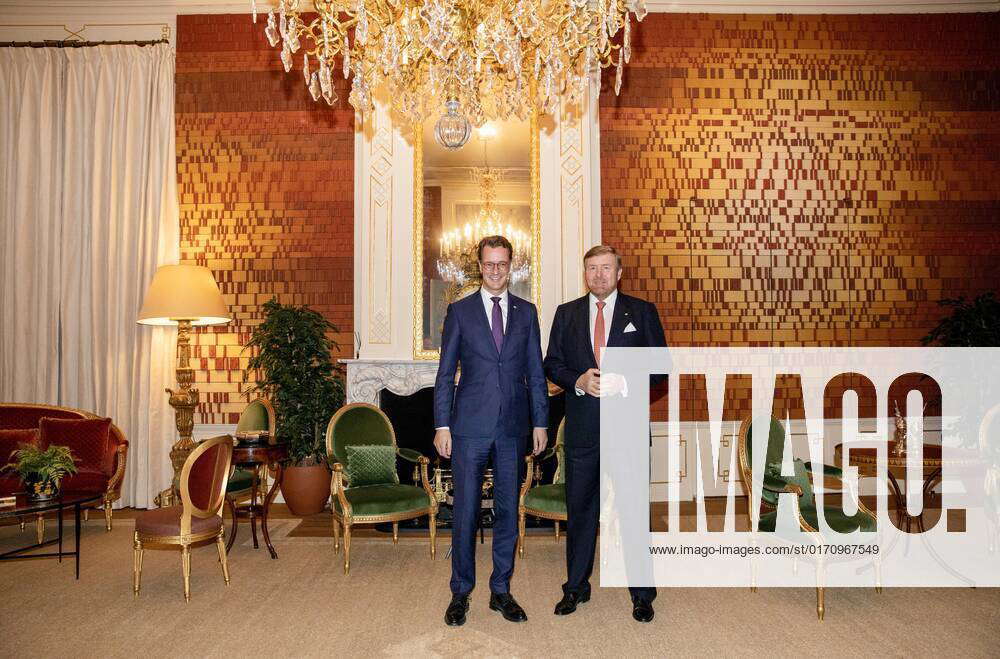 2022-10-17 18:13:55 THE HAGUE - King Willem-Alexander receives Prime ...