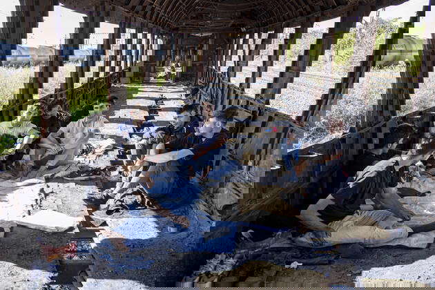 Refugees And Migrants Heading To The Greek Borders Male asylum seekers ...