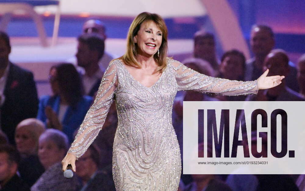 Ireen Sheer in der TV Show Die Giovanni Zarrella Show in der Baden ...