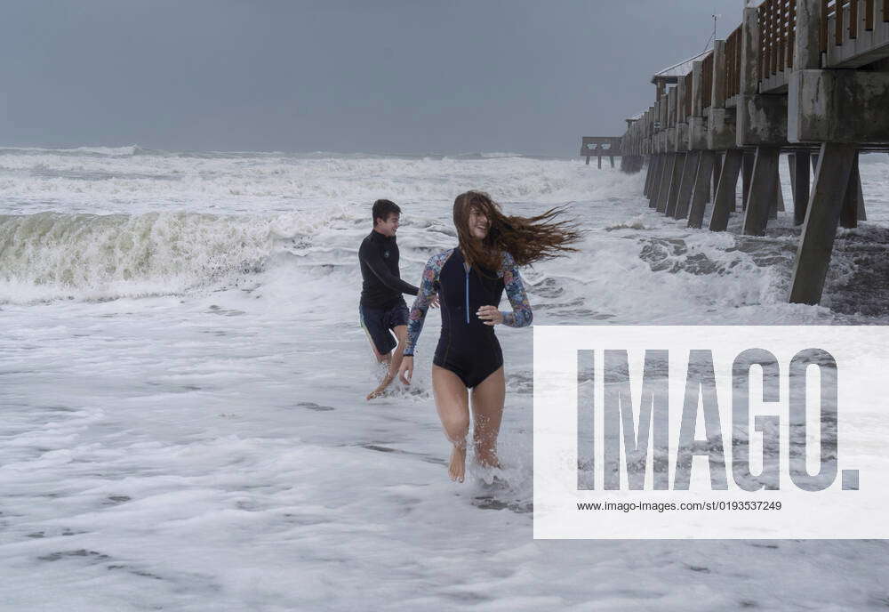 News: Tropical Storm Nicole Nov 9, 2022; Juno Beach, FL, USA; Addison ...