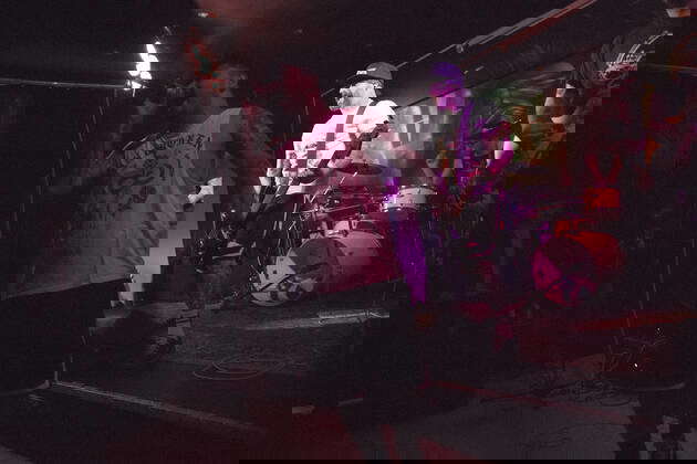 Italy: Ignite live in Ferrara The Ignite band, after having inflamed ...