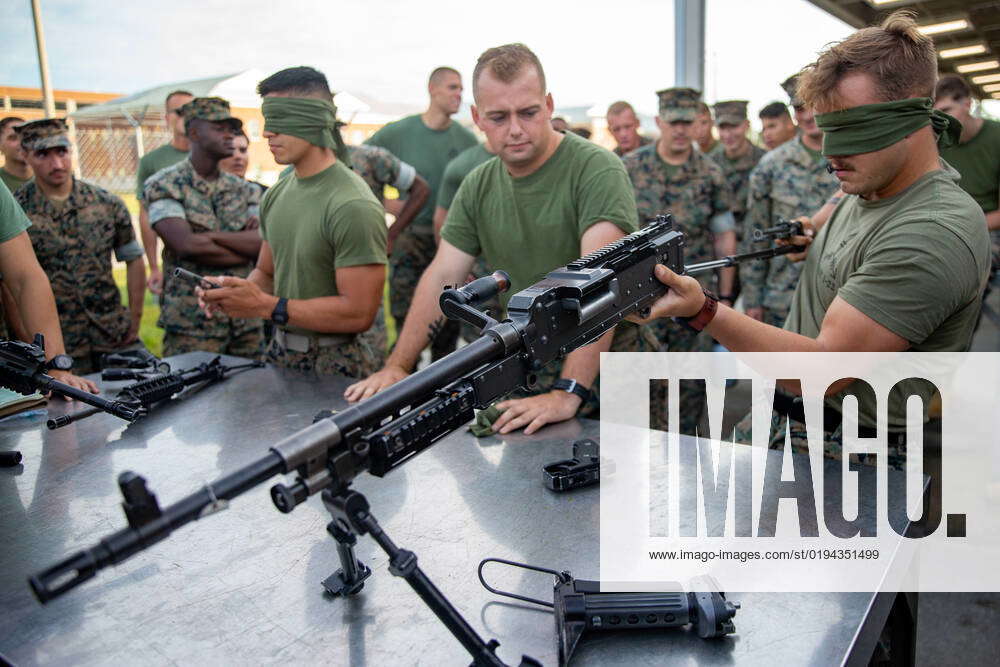 U S Marine Corps Lance Cpl Aidan Antrim A Machine Gunner With 2d