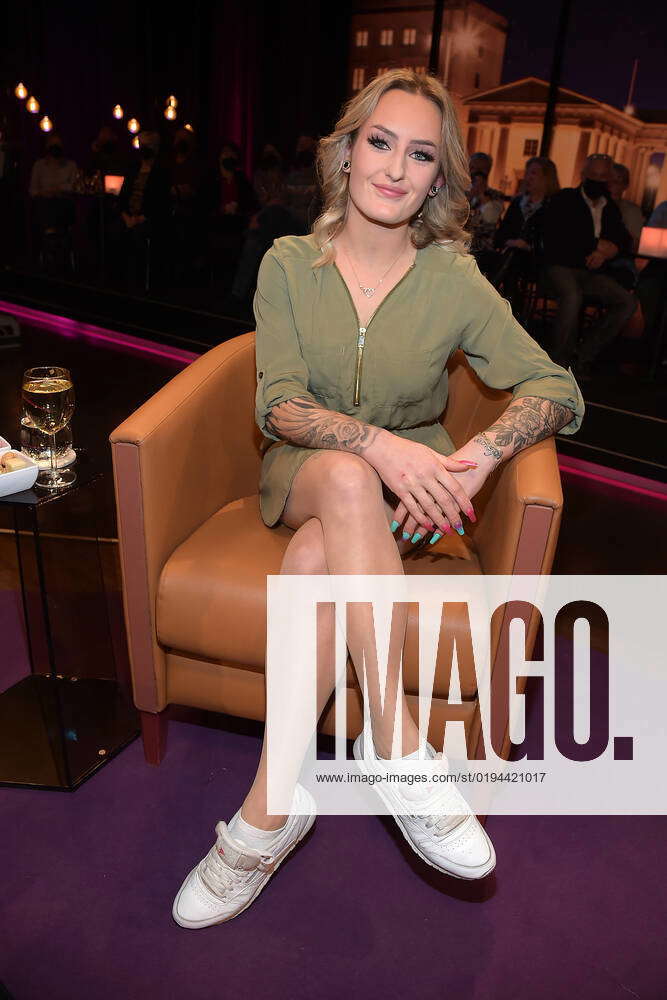 Riverboat RBB Berlin TV Produktion Maria Thamm, Fischerin Photocall im ...