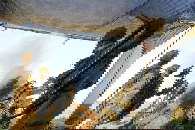 U.S. Soldiers assigned to Bravo Battery, Field Artillery Squadron, 2nd Cavalry Regiment conduct a